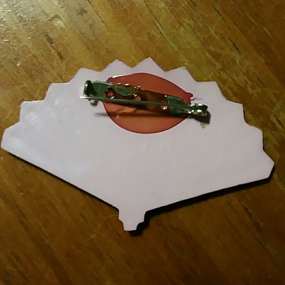 Unknown | Jewelry | 2 Inch Pink Fan Pin | Poshmark